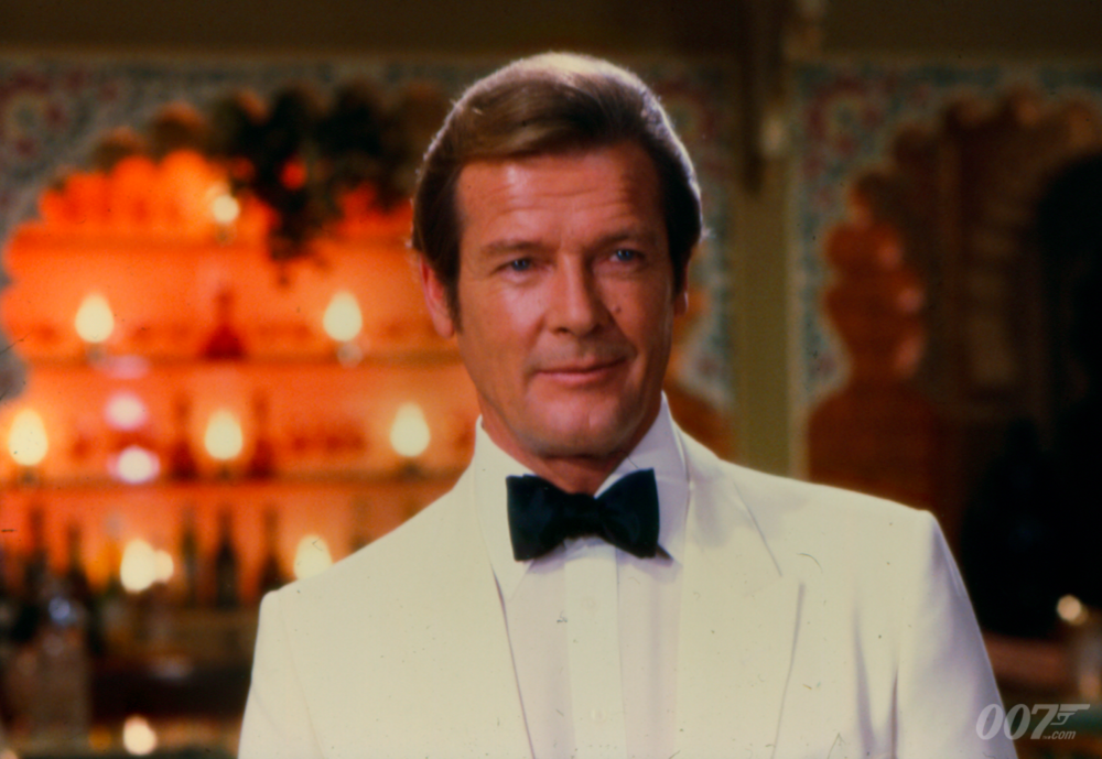 _FB_OCTO | James Bond 007