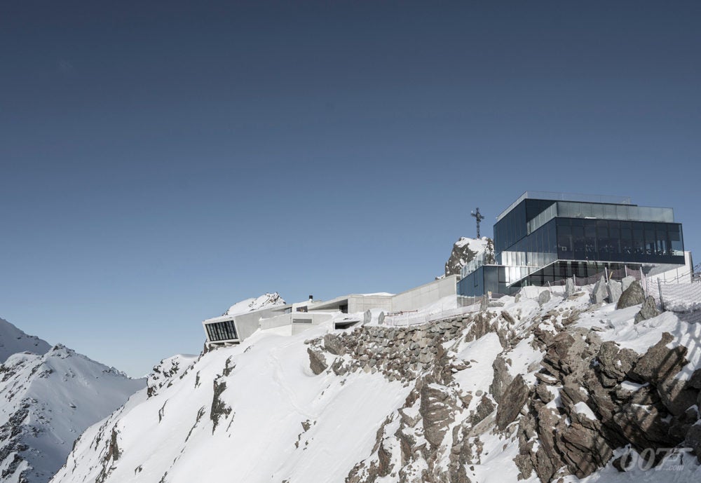 007-ELEMENTS-Solden-Austria_Gallery | James Bond 007