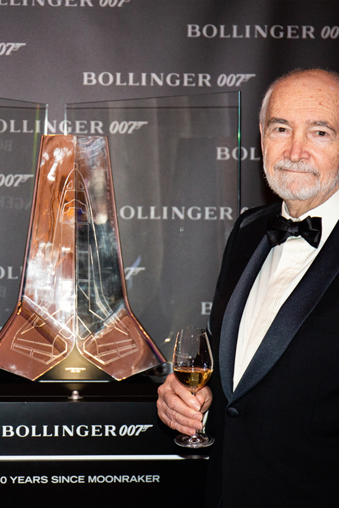 007_Bollinger_PORTRAIT | James Bond 007