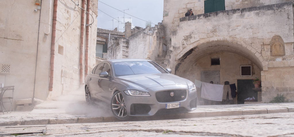 Bond_007_HERO_V1 (3) | James Bond 007