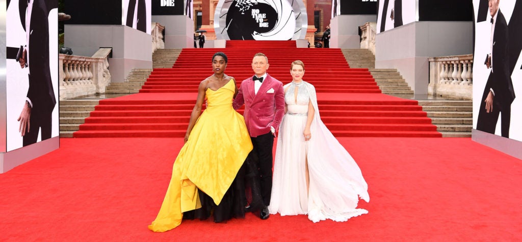 HERO-(1) | James Bond 007