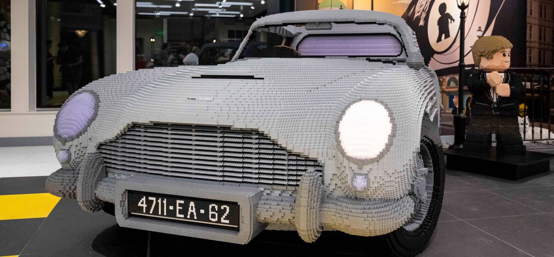 Home | James Bond 007