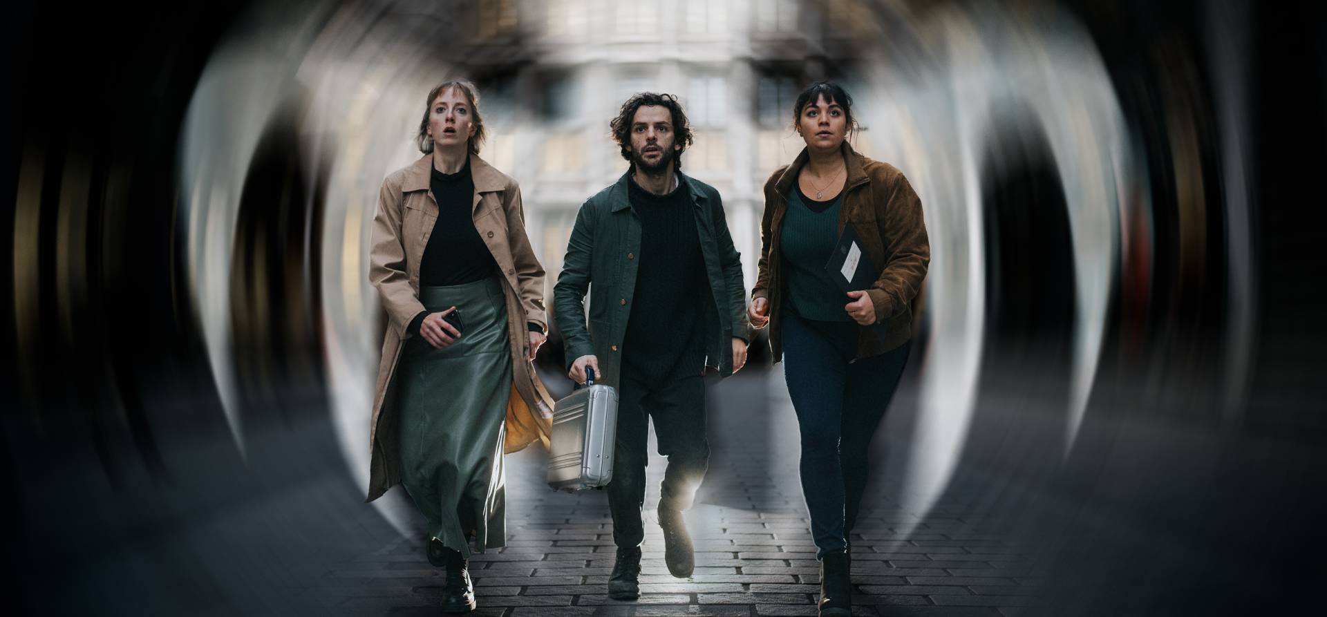 Hidden 007 - Hero | James Bond 007