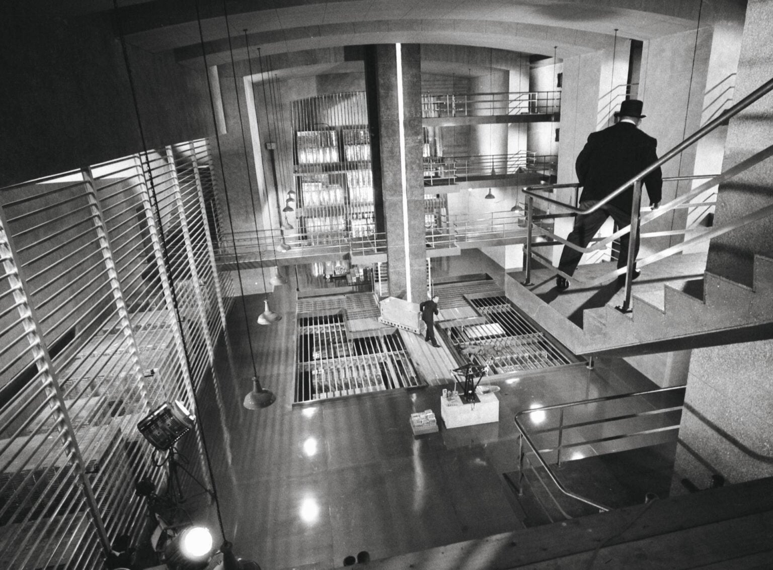 The Goldfinger Gallery | James Bond 007