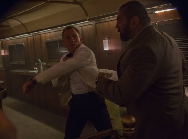 Hoyte Article 4 - LS | James Bond 007