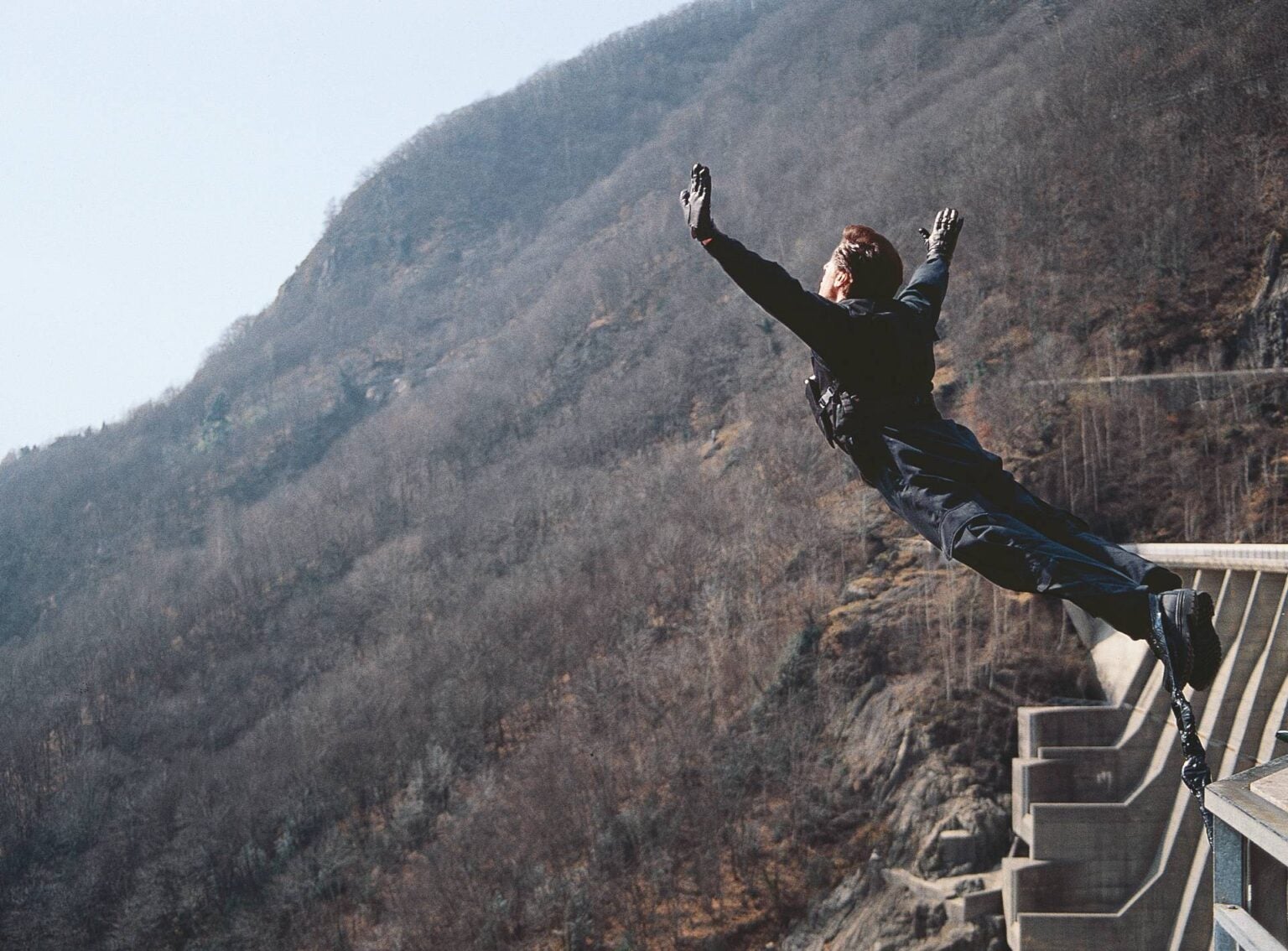 GoldenEye: 5 Iconic Moments | James Bond 007